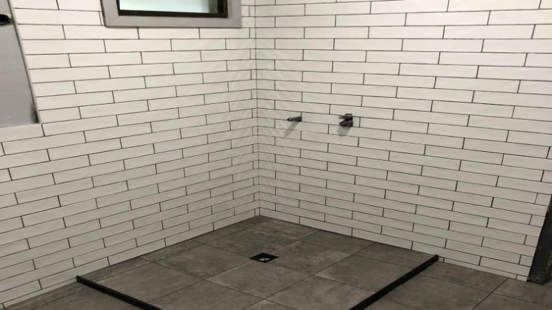 Decorate a Bathroom with Kit Kat Tiles - Itile Bathrooms NT